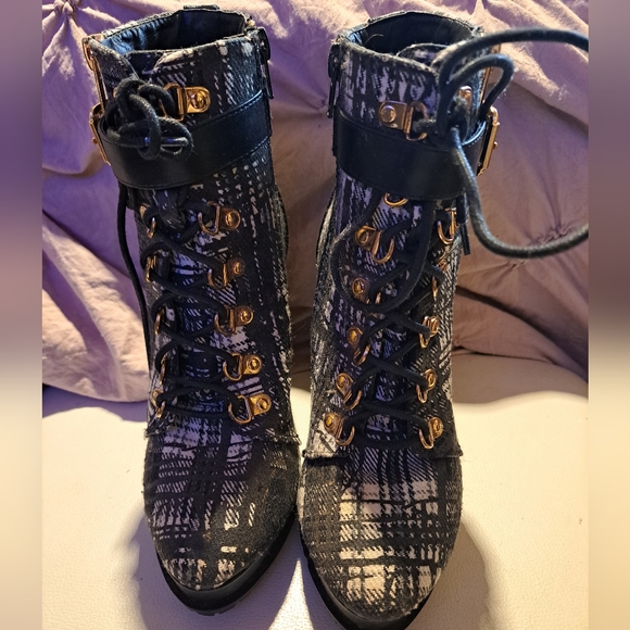 Shoe Dazzle | Shoes | School Girl High Block Heel Booties Size 7 | Poshmark